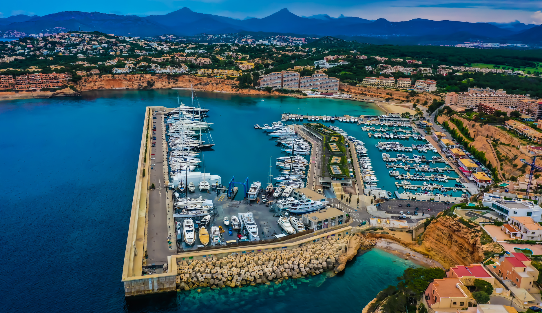 Porto de recreio | Port Adriano - Portos de Iates em Mallorca | MallorCard
